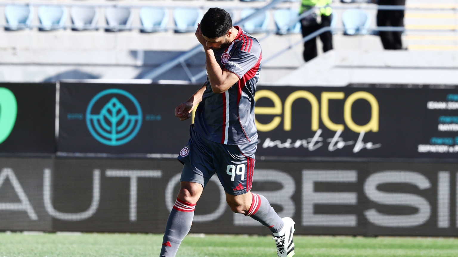 Asteras Aktor - Ολυμπιακός: «Φορτσάτος» ο Ταρέμι πέτυχε δύο γκολ σε 5 πεντέ λεπτά στην Τρίπολη ...