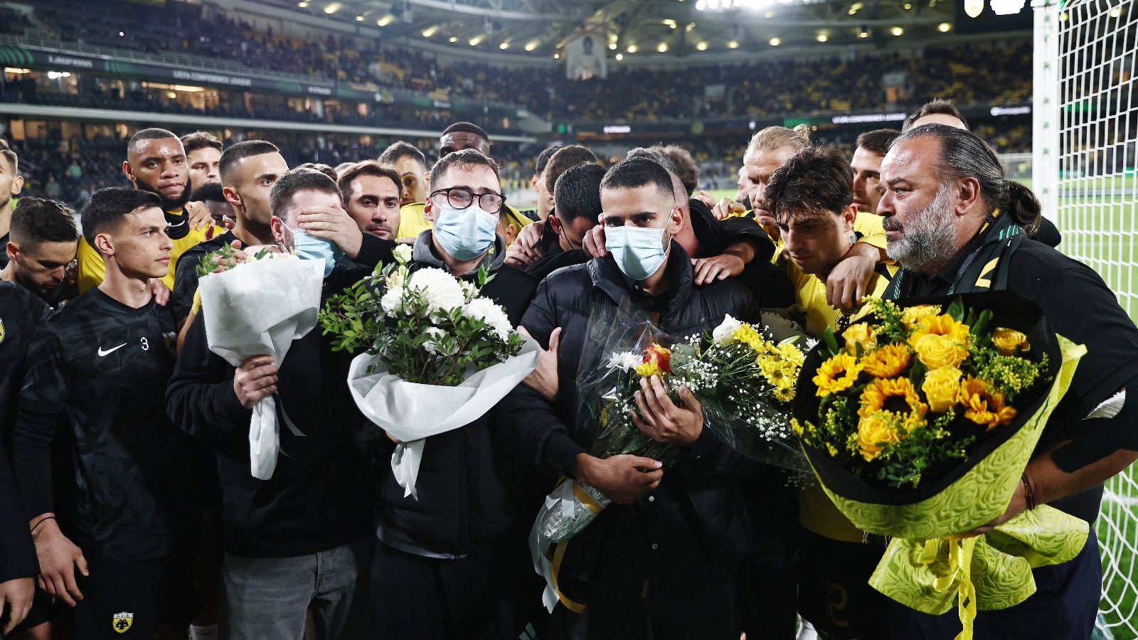 Συγκίνηση στην «OPAP Arena»: AEK και Μάριος Ηλιόπουλος τίμησαν τη μνήμη του 20χρονου Μάριου ...