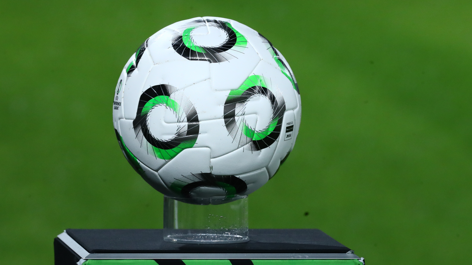 Live: Κρίσταλ Πάλας - Άλκμααρ (22:00) - Monobala